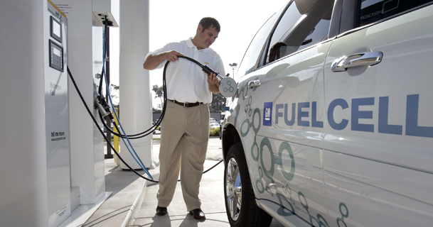 Honda and GM Team Up on Hydrogen Vehicles | Green Car Journal