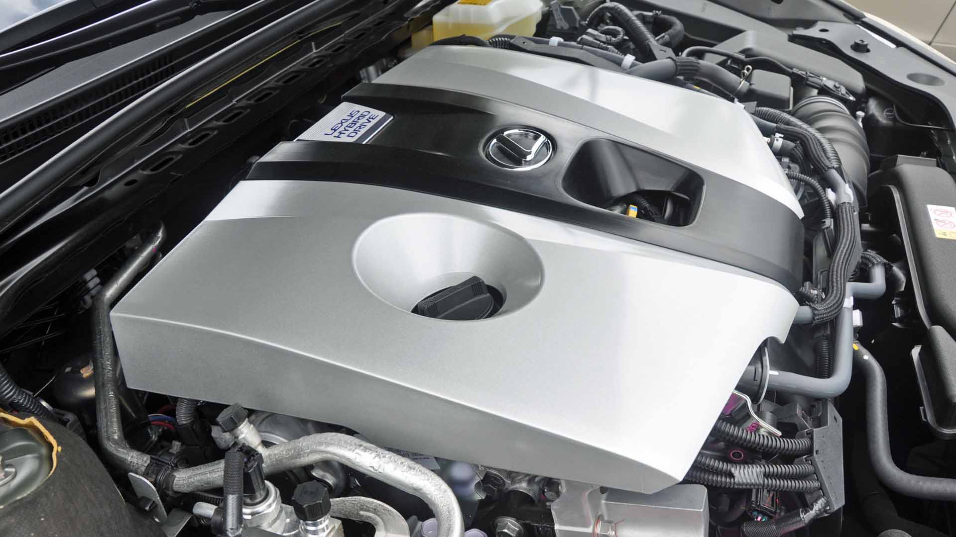 Driven: Lexus ES 300h | Green Car Journal