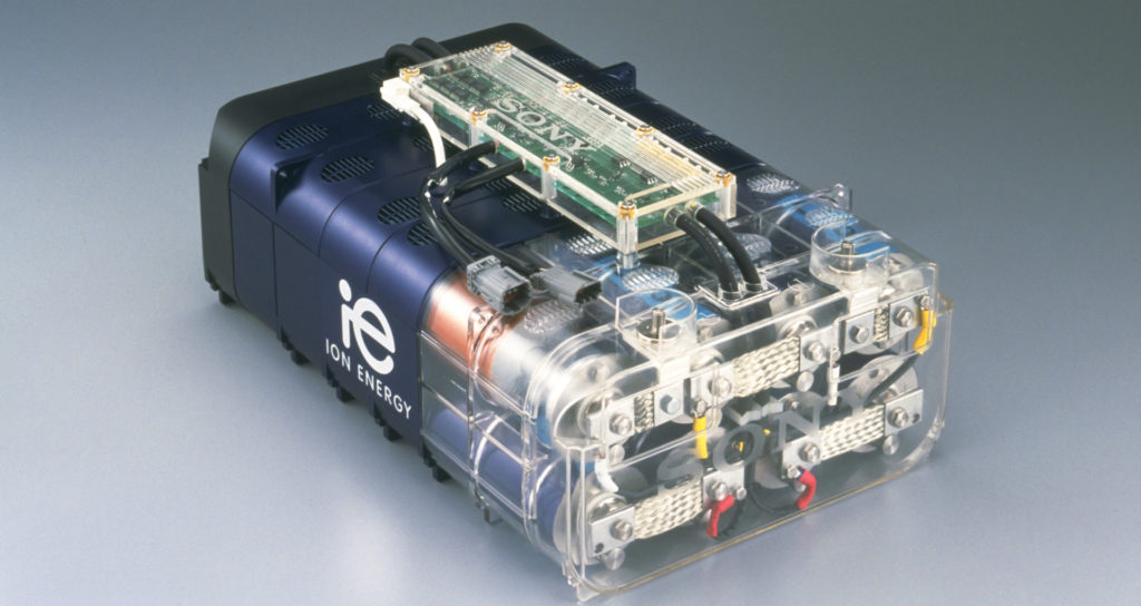 Nissan Altra EV Blazed the Way for Lithium-Ion Power | Green Car Journal