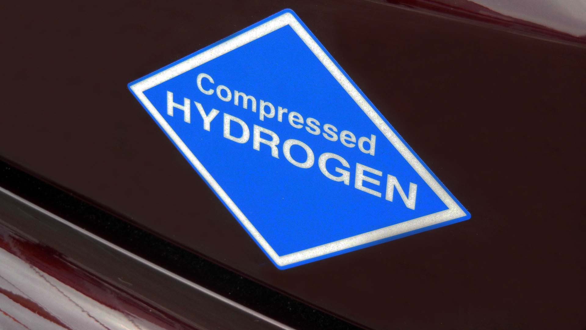 Fuel Cell Vehicles – In the Present Tense | Green Car Journal