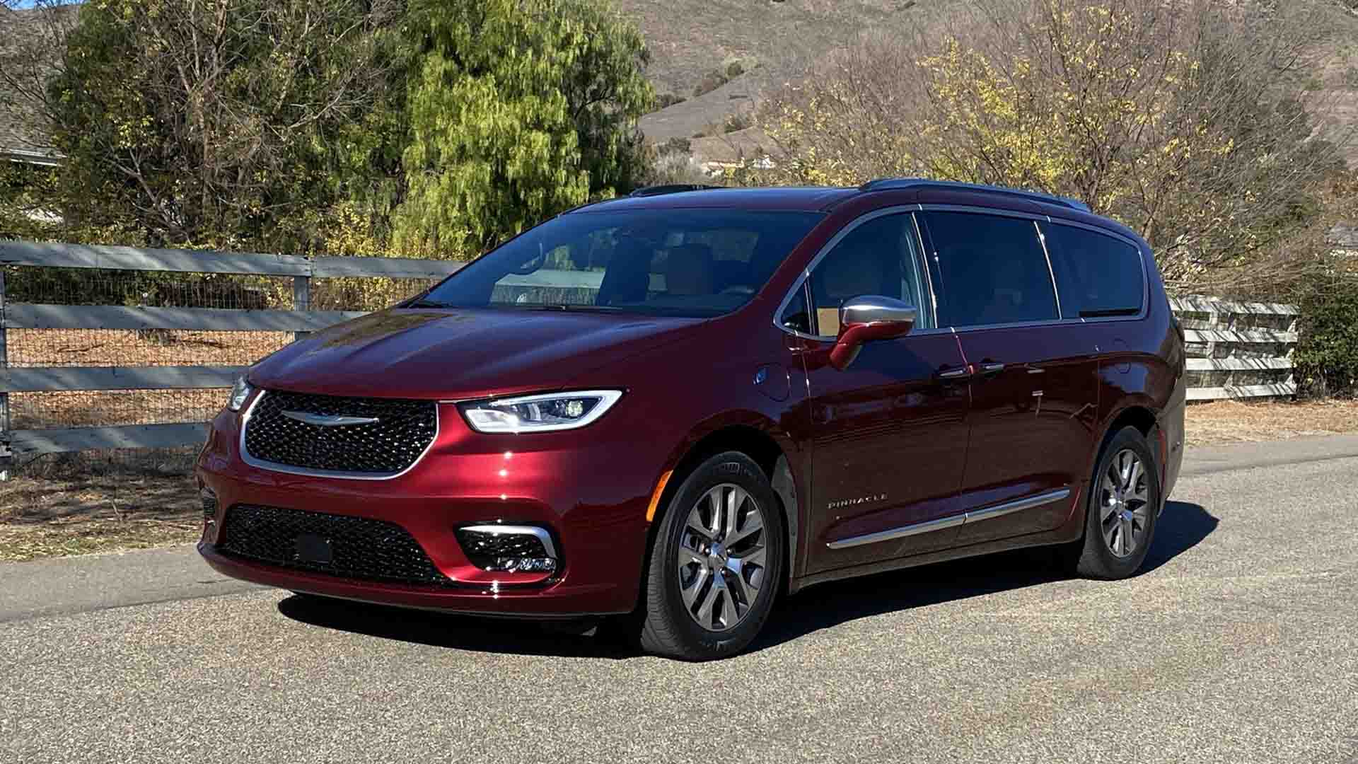Pacifica Hybrid: Family Hauler | Green Car Journal