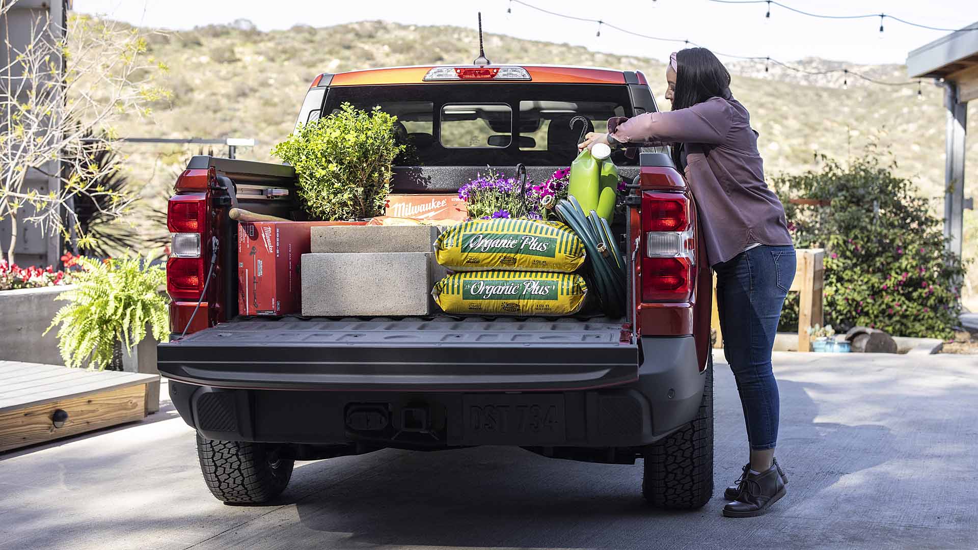 Ford Maverick Hybrid | Green Car Journal