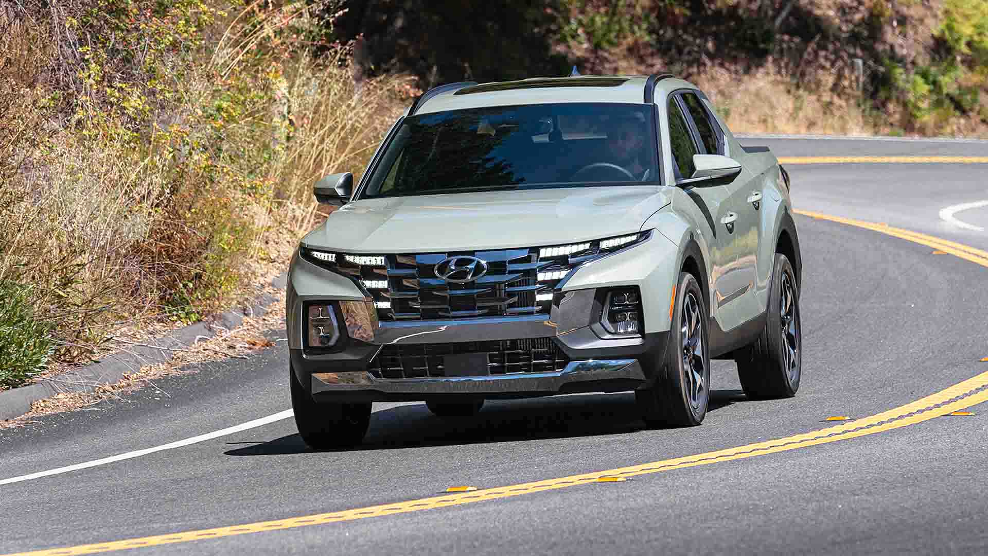 Hyundai Santa Cruz Pickup | Green Car Journal