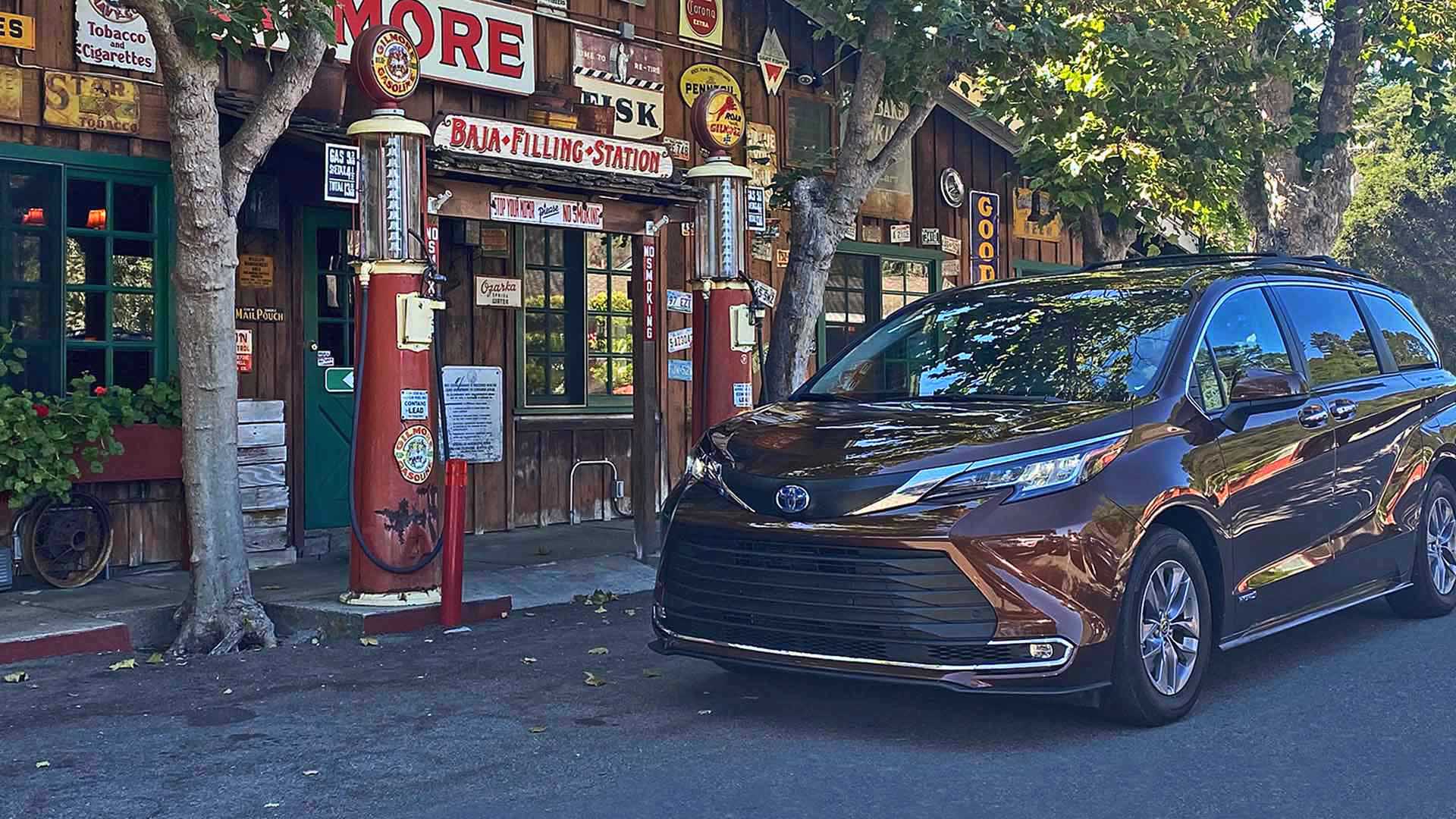 Life With Toyota’s Sienna | Green Car Journal