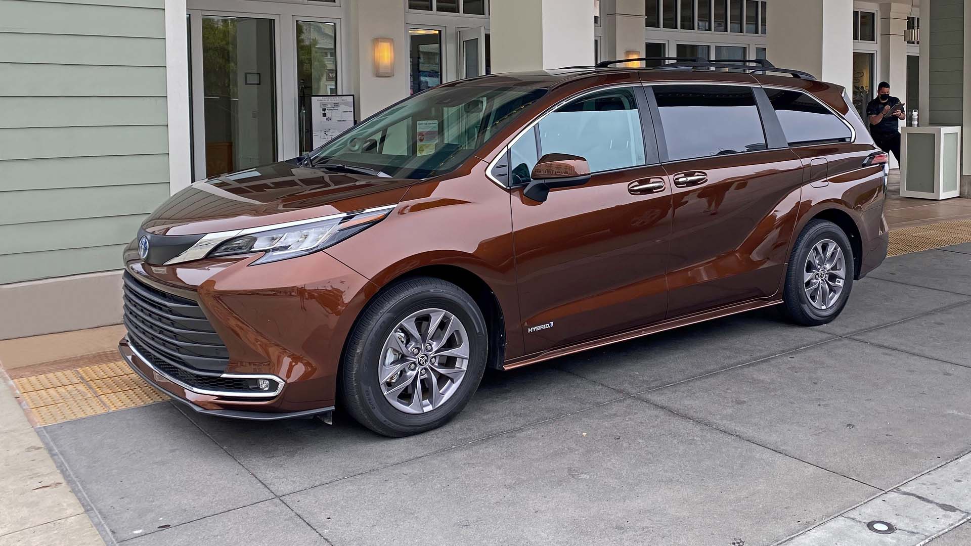 Life With Toyota’s Sienna | Green Car Journal